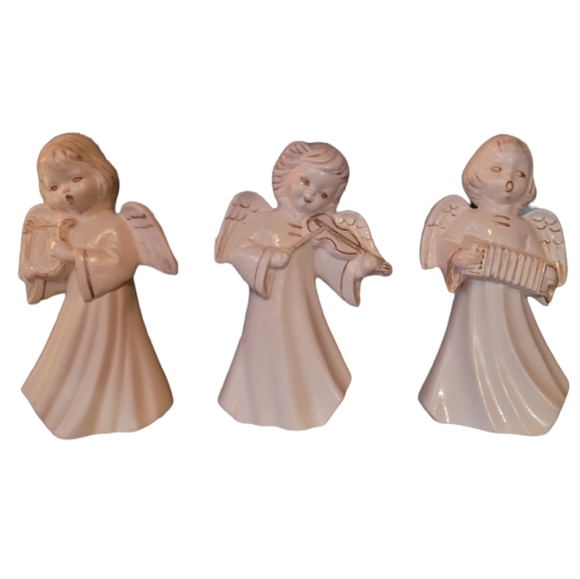 Vintage | Holiday | Vintage 977 Ceramic Cream And Gold Musical Angels ...